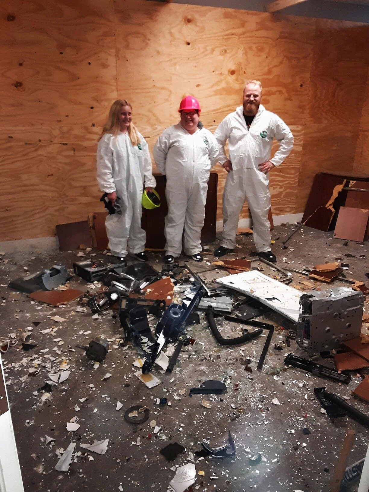 PACKAGES — The Rage Room