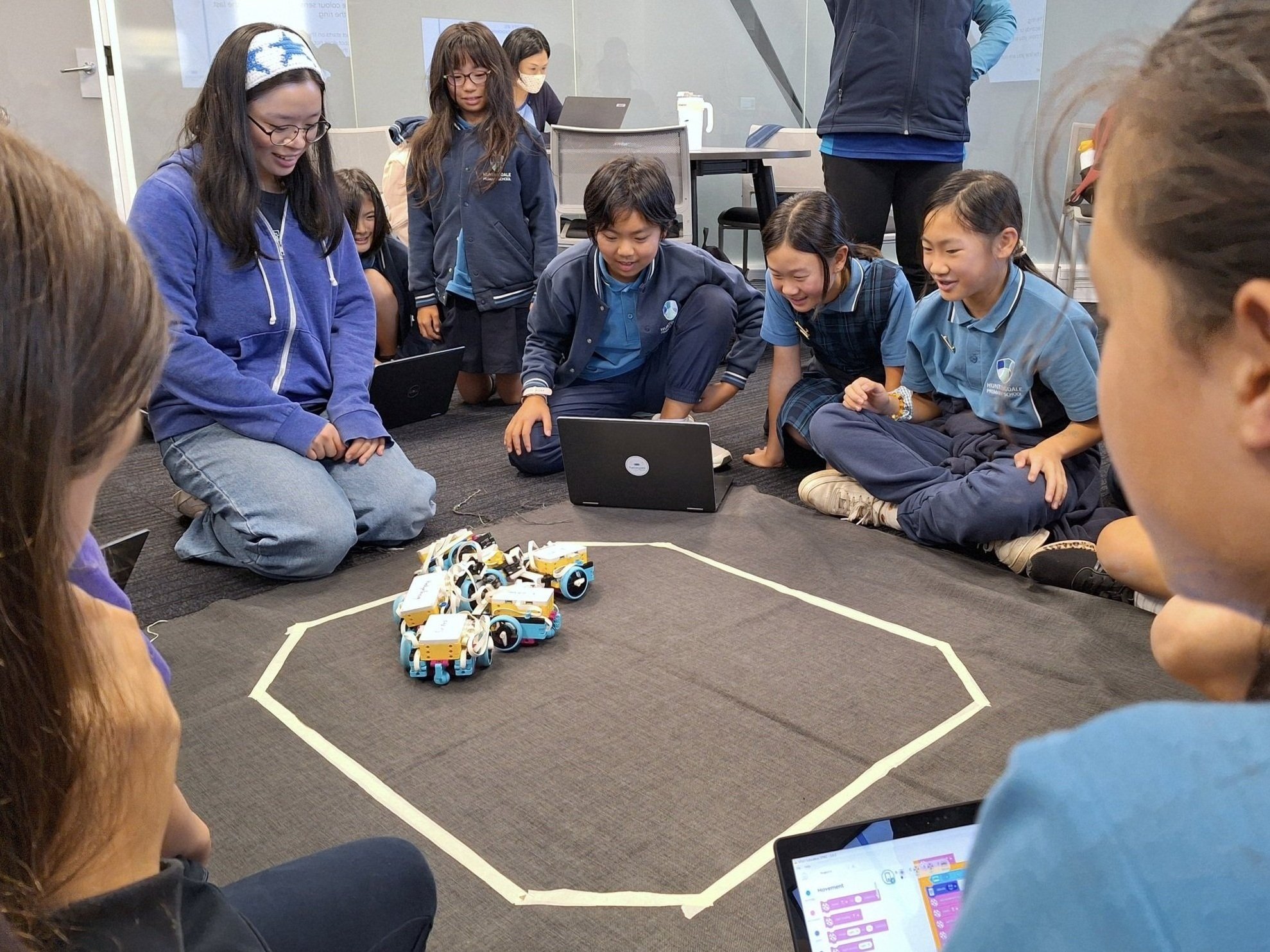 About Us — Robogals VIC