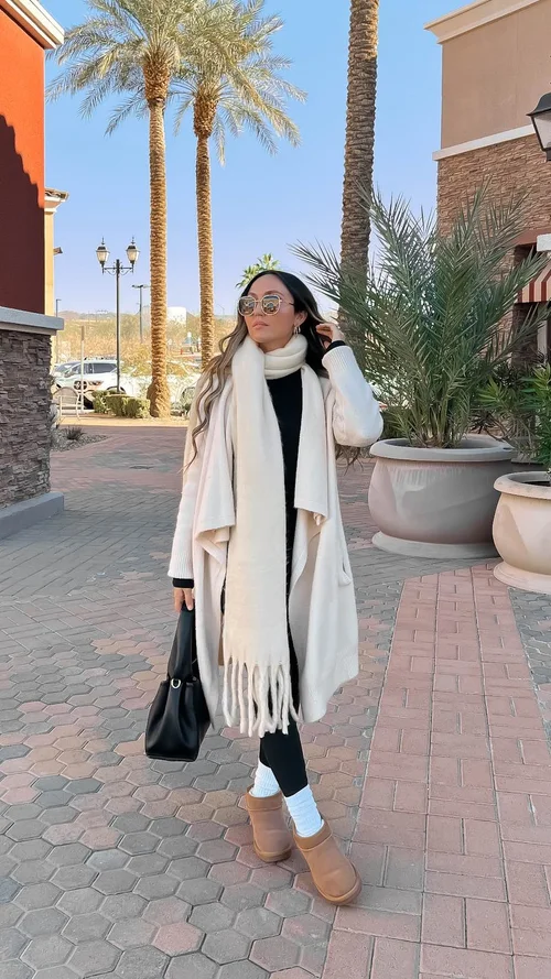 Stylish Ways to Wear a Scarf + Outfit Ideas for Cold Weather