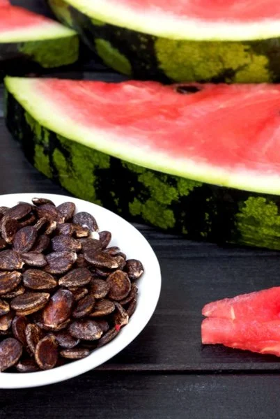What Happens If You Eat a Watermelon Seed? [VIDEO] | Science ...