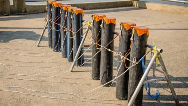 How Do Fireworks Work? [VIDEO] | Science Explanations for Kids