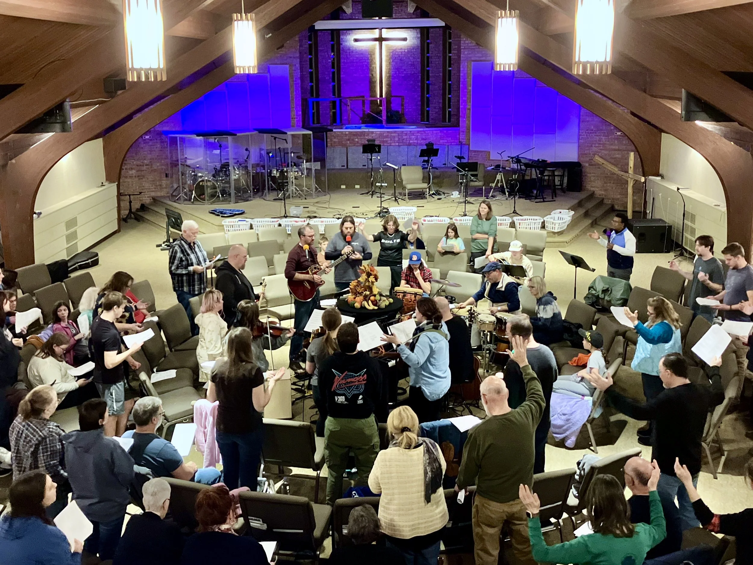 Worship Circle — New Life Vineyard Church