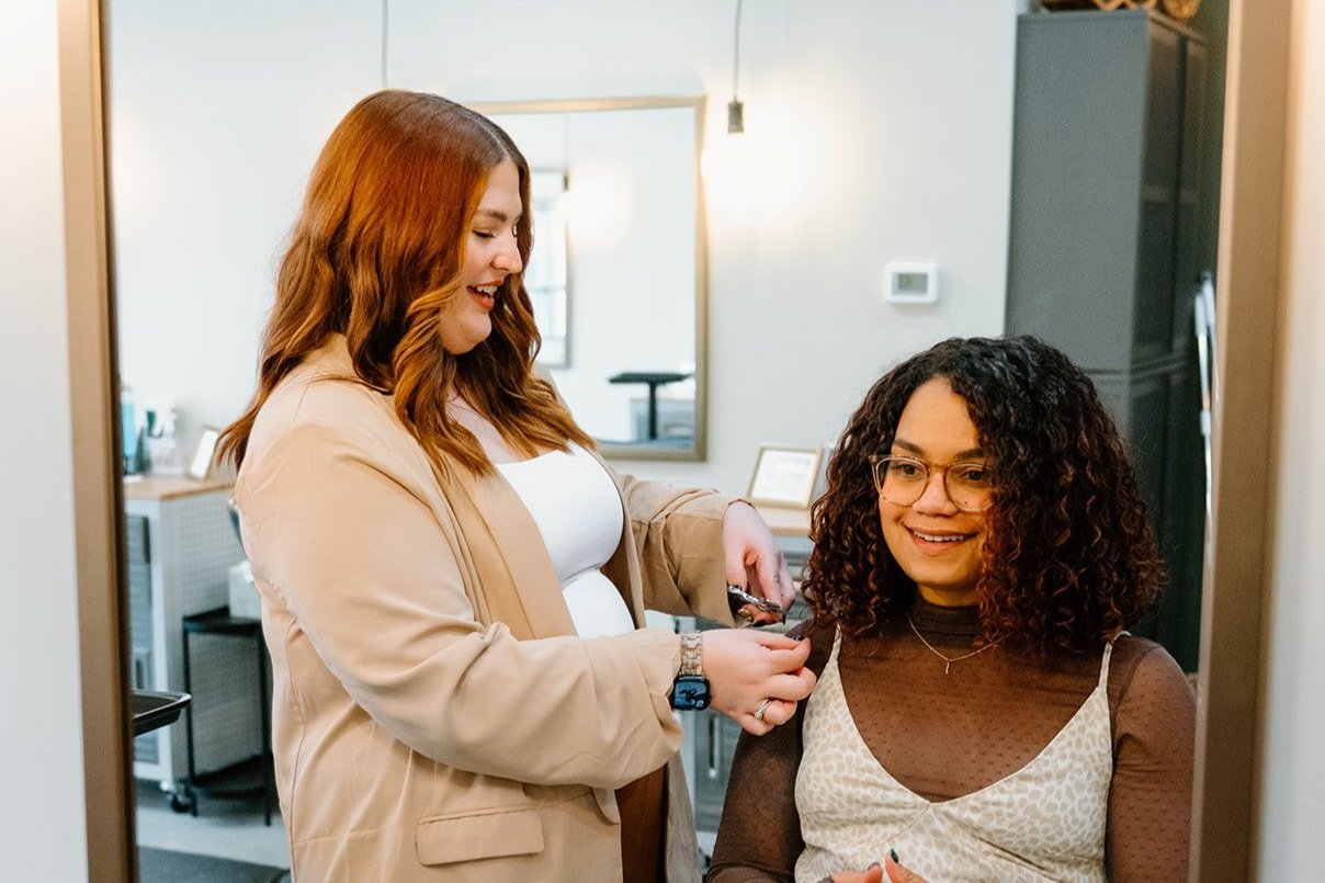 Danielle — Salon Honey
