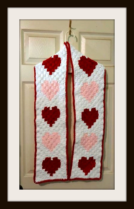 Heart Scarf, C2C Crochet Pattern
