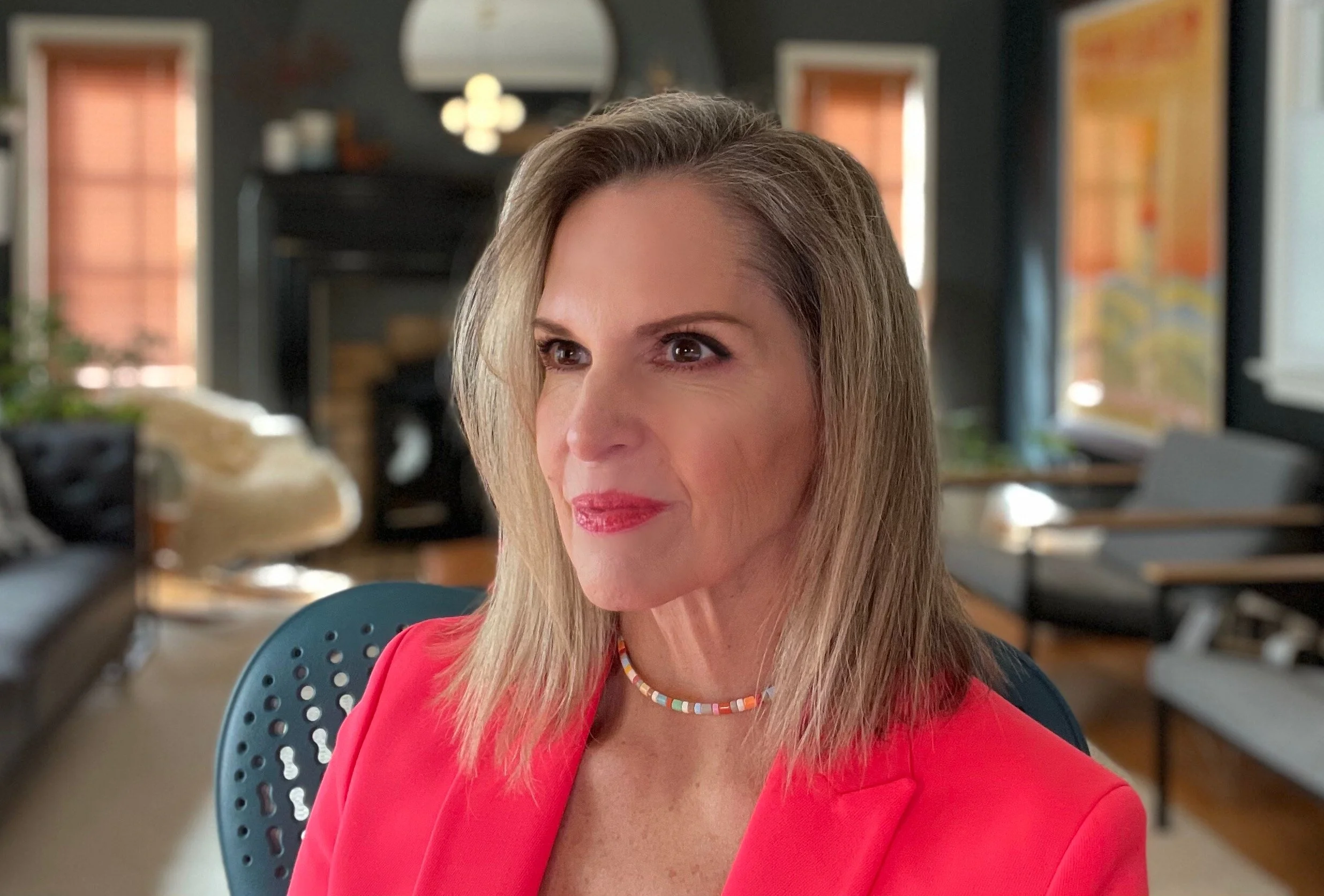 About — Dana Larson