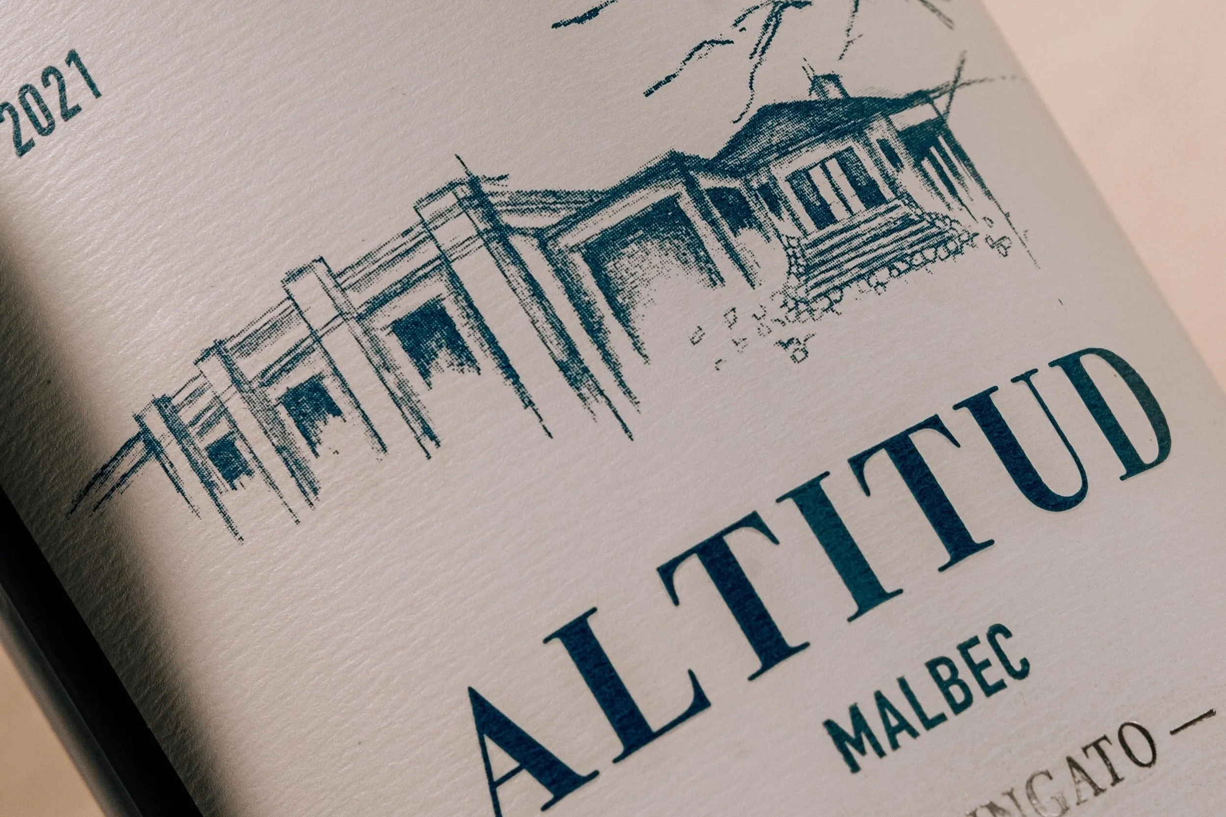 Andeluna se renueva y presenta la nueva imagen de su línea Altitud ...