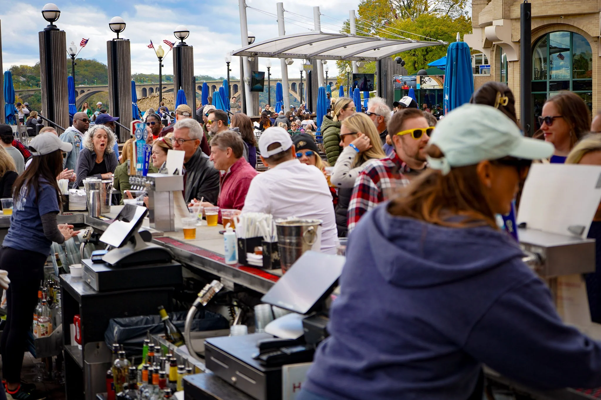 Tony & Joes Seafood Place