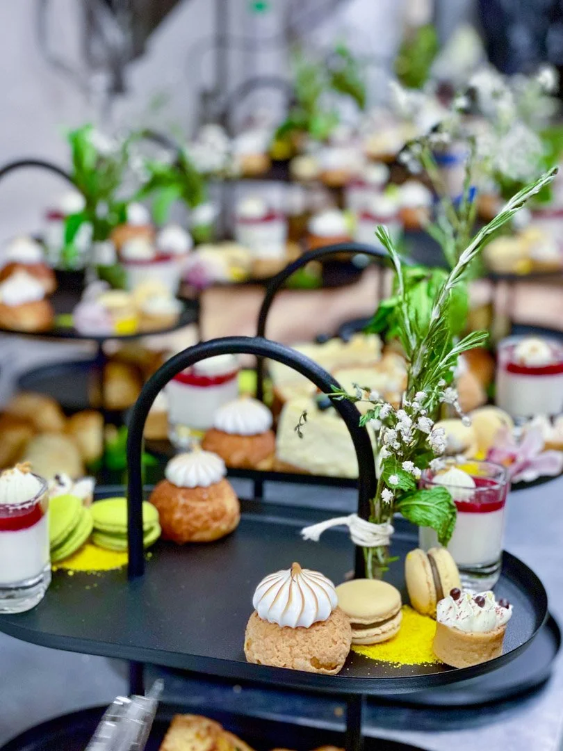 High Tea — catch 122