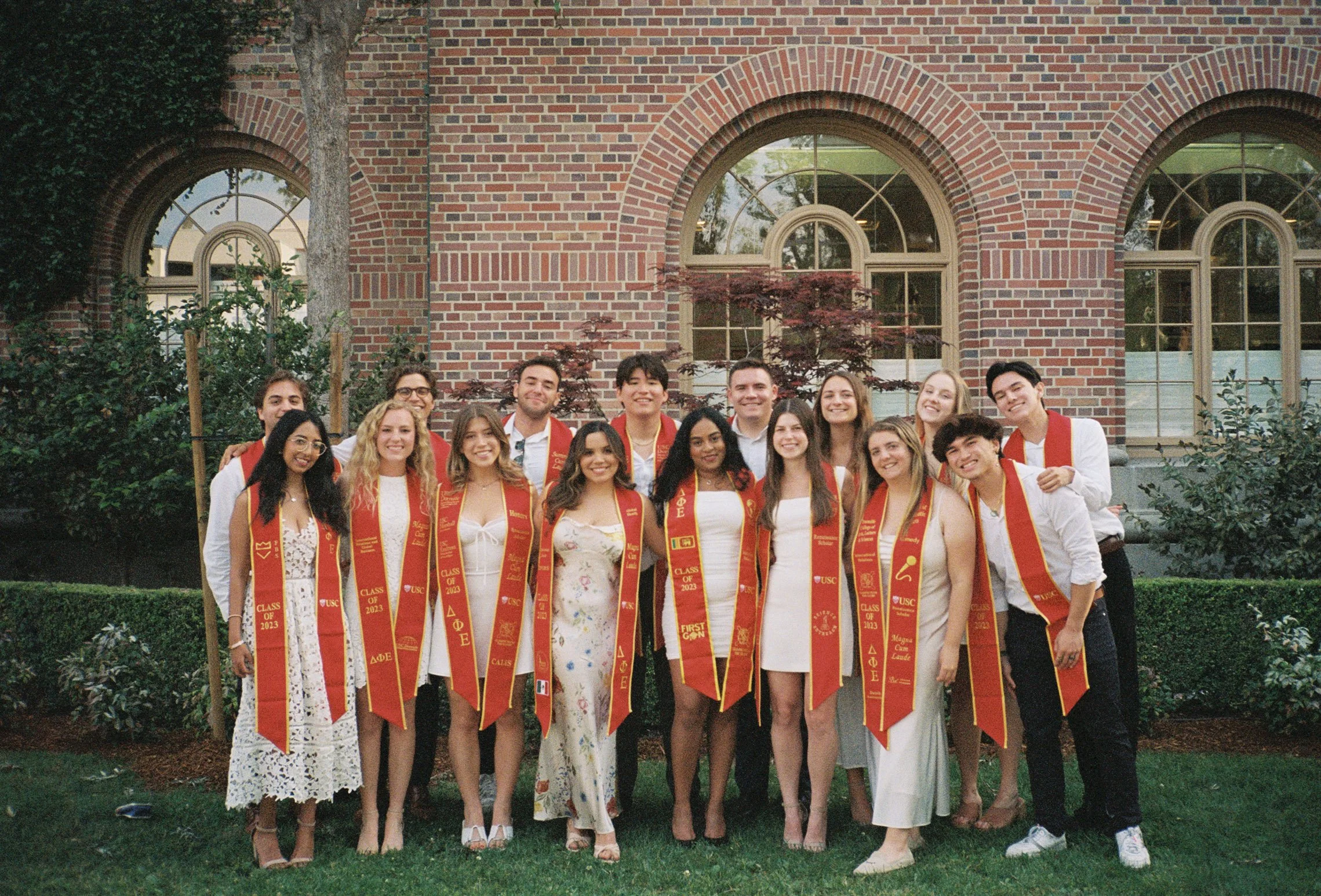 USC Delta Phi Epsilon -Home