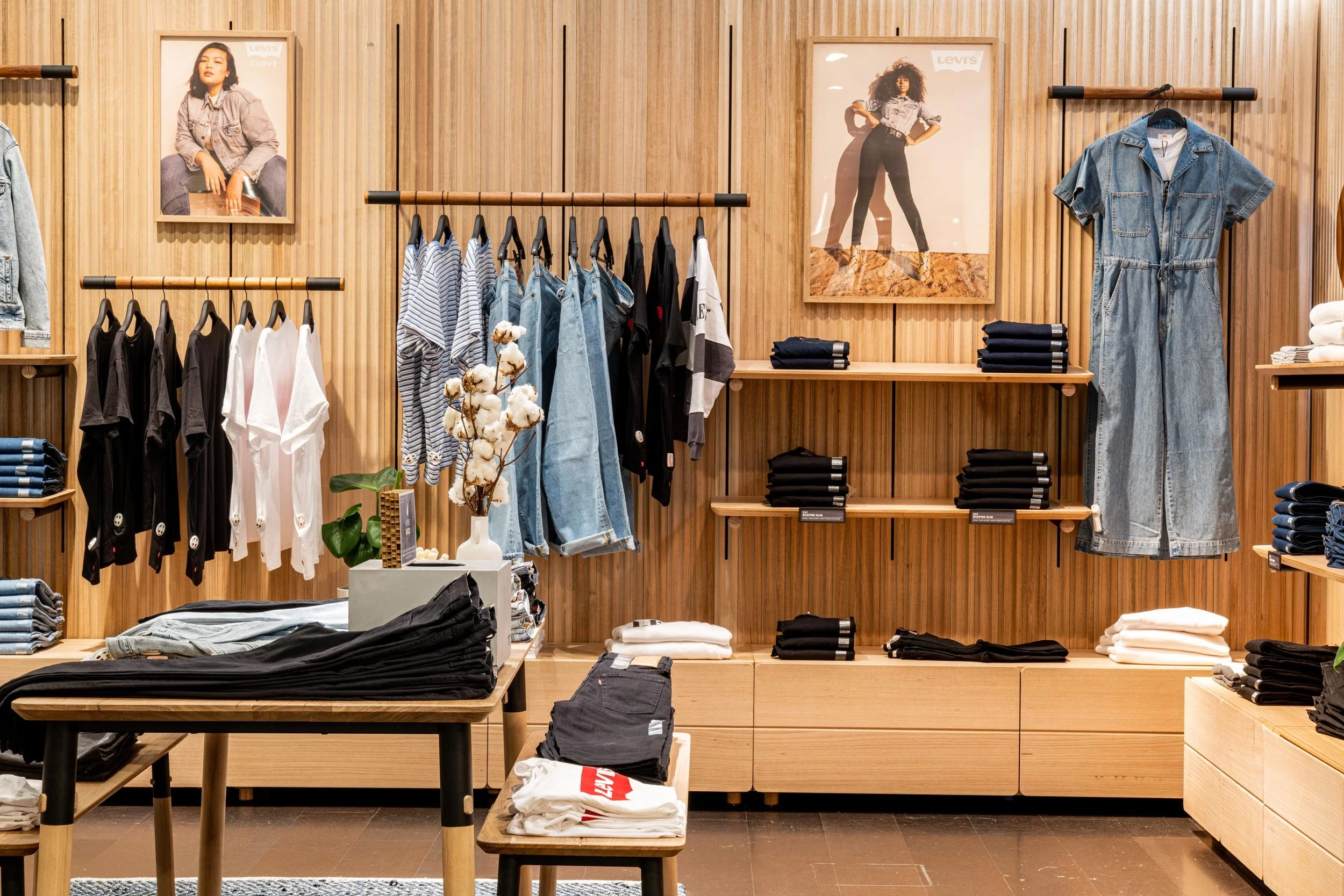 Sustainable Retail Design: Hydrowood Timber in Levi’s Shop — Hydrowood ...