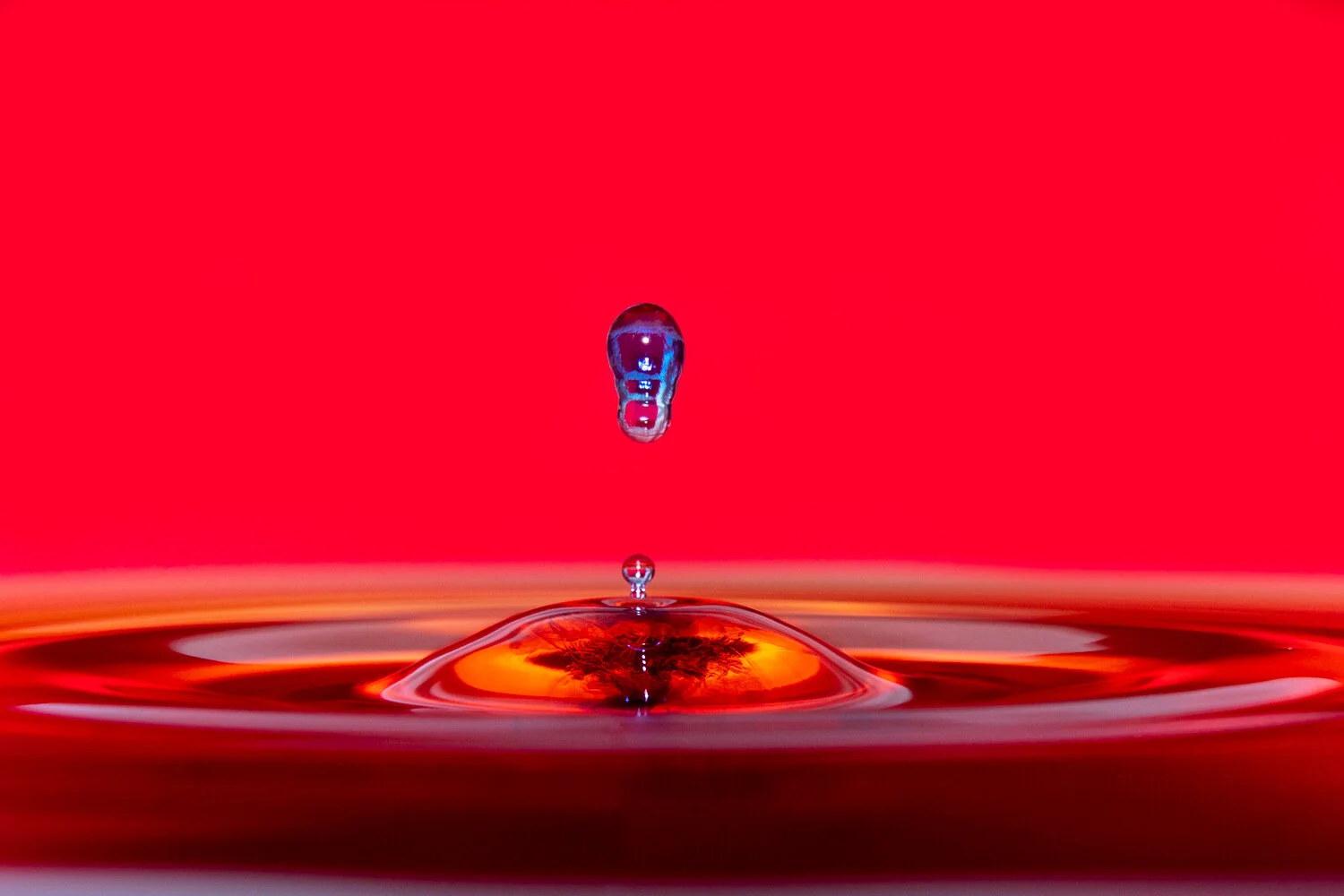 Red Water Drops Background