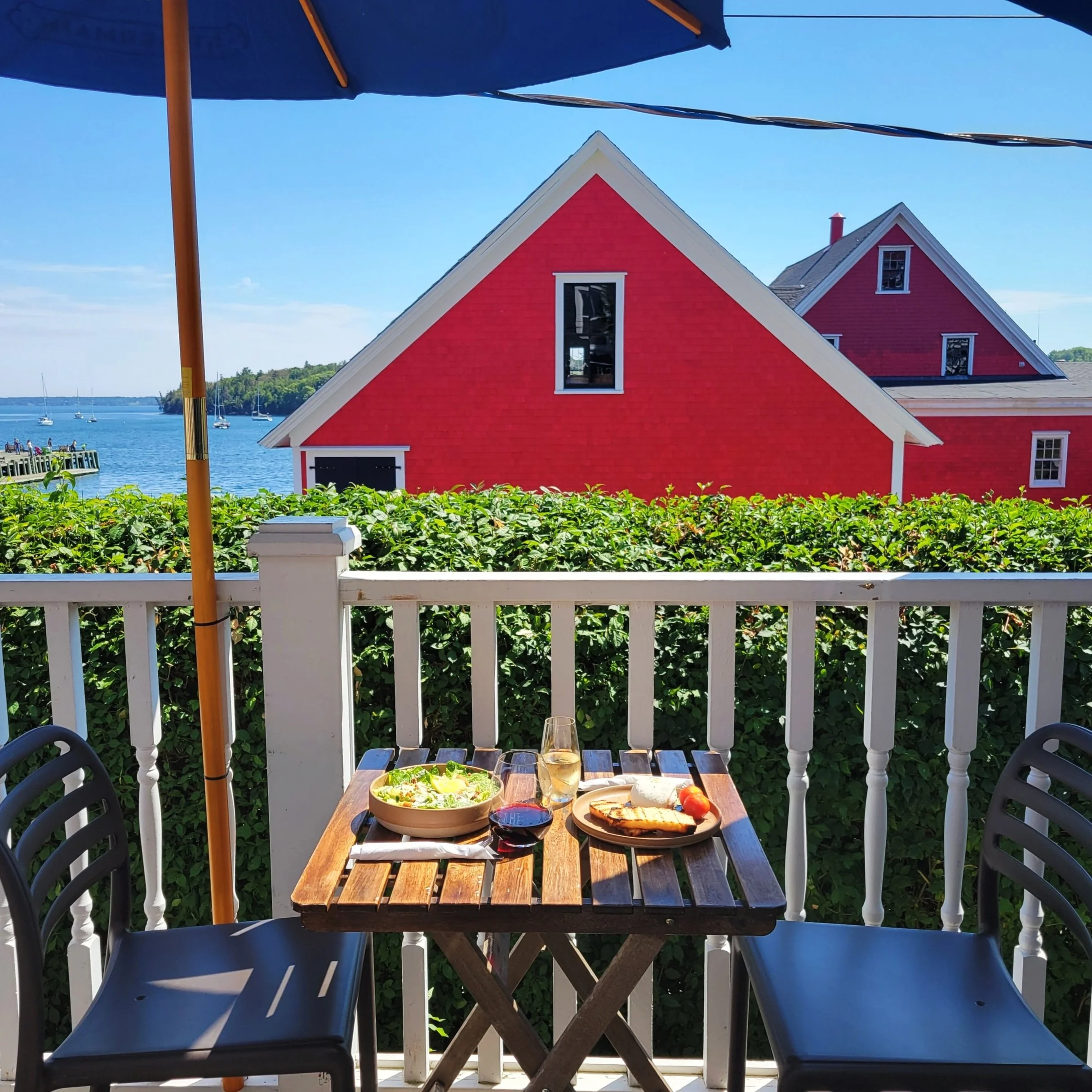 Beach Pea Kitchen & Bar