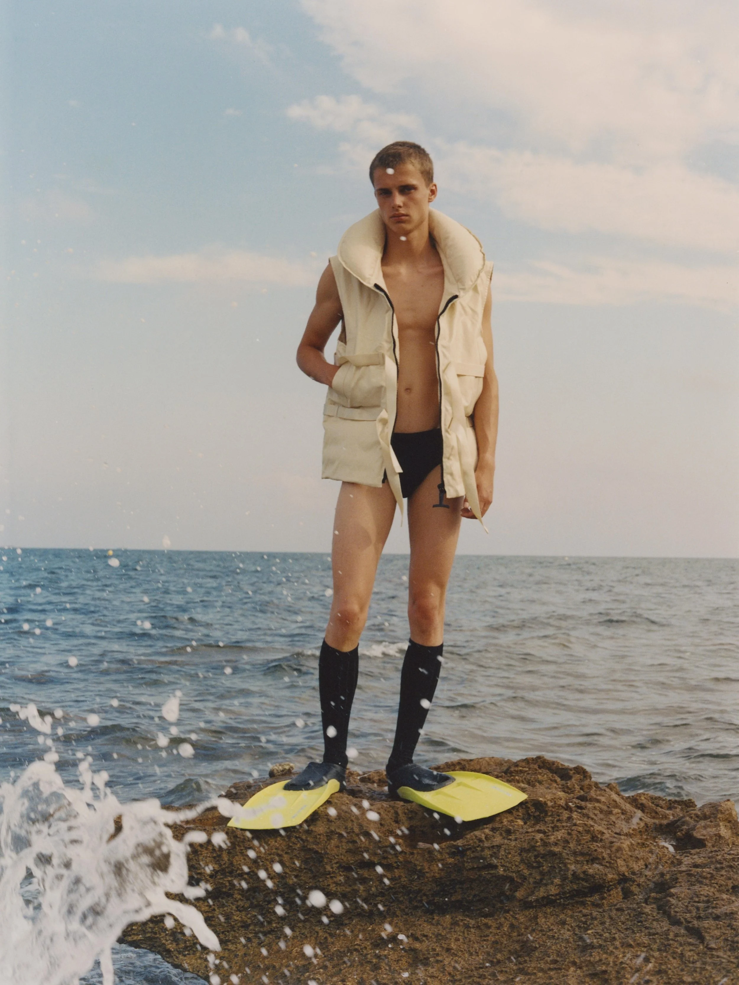 ELIAS MONSTREY — The Troopers - Male Model Management - Amsterdam ...