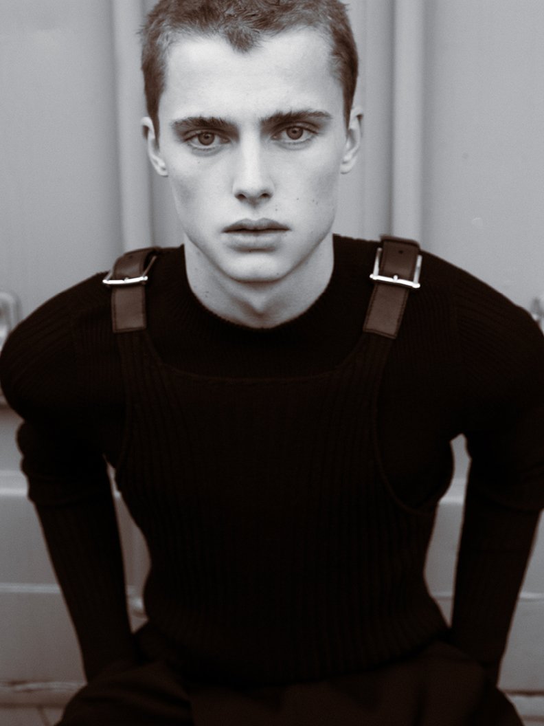 ELIAS MONSTREY — The Troopers - Male Model Management - Amsterdam ...