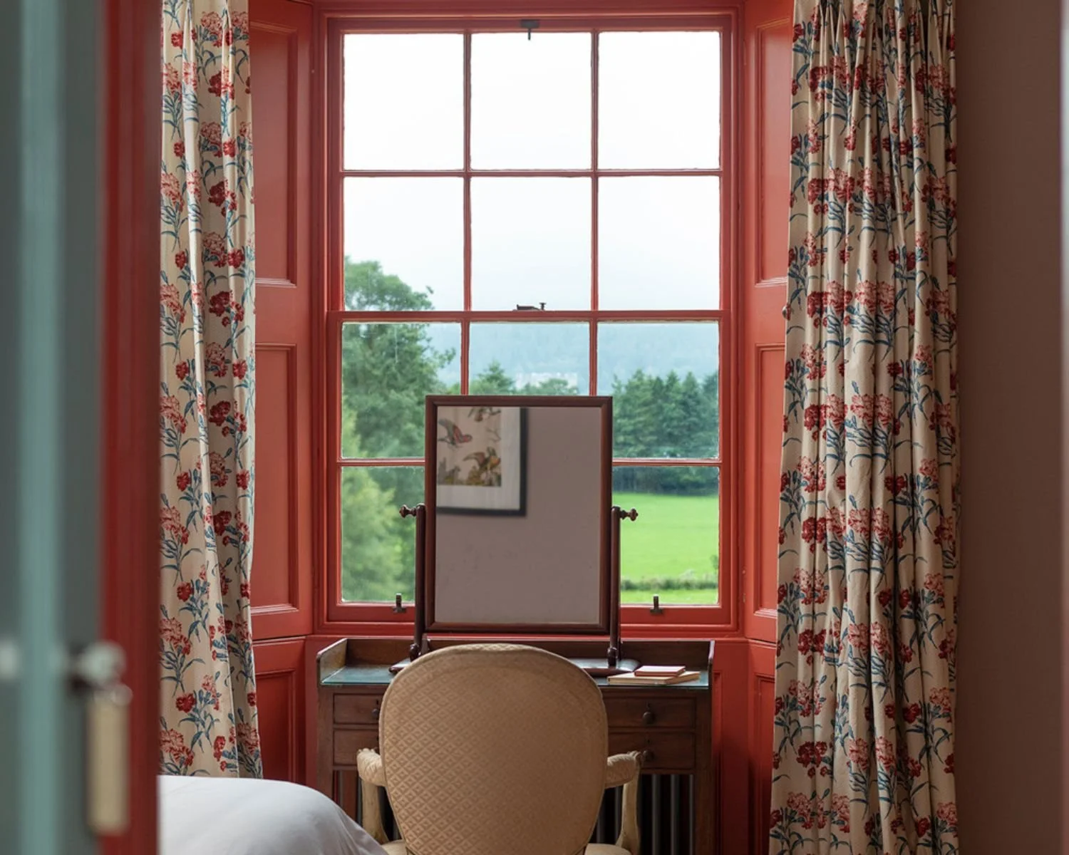 Inside Dabton House: How Bold Paint Colours Transform a Georgian Home ...
