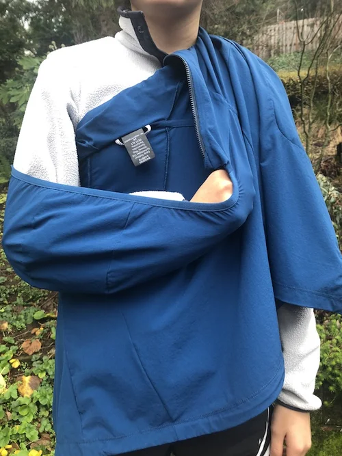 Three ways to improvise an arm sling — Alpinesavvy