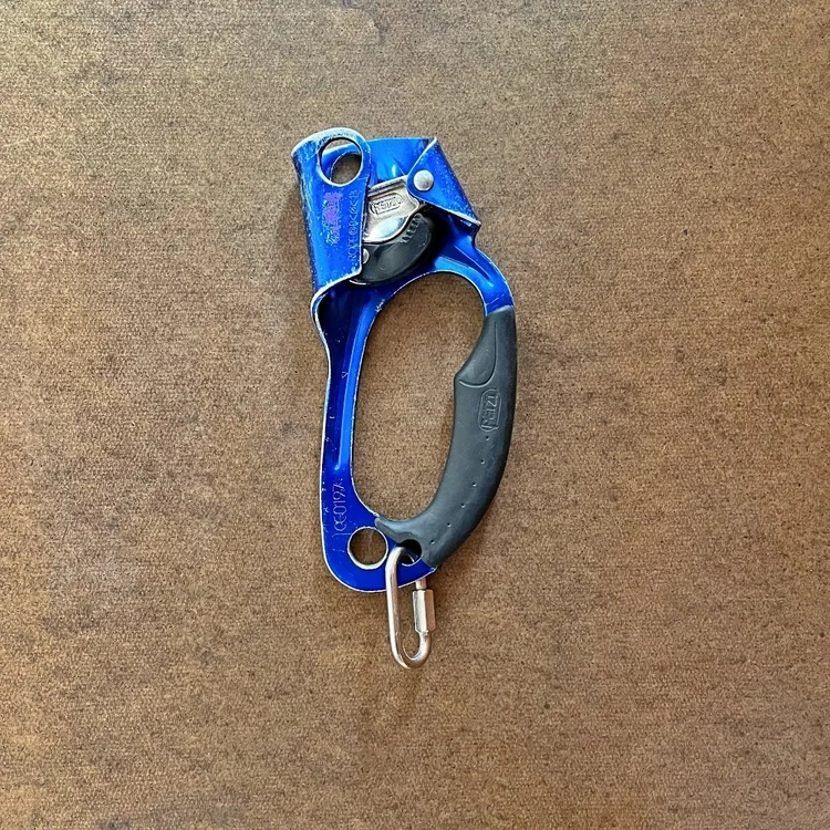 Using a Grigri to ascend fixed ropes — Alpinesavvy