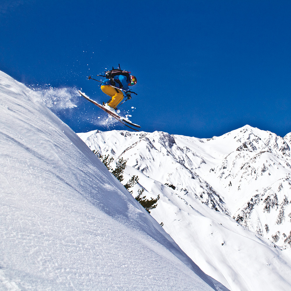 The Hakuba Valley | Hakuba Deluxe Accommodation — Happo View Chalet