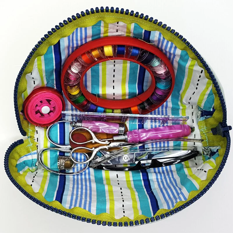 Zip It: Clam Shell Bag Pattern — Sewn Wyoming