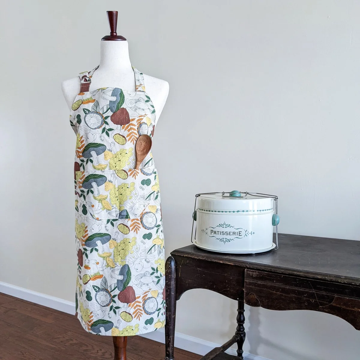 1 Yard Apron Pattern PDF — Sewn Wyoming