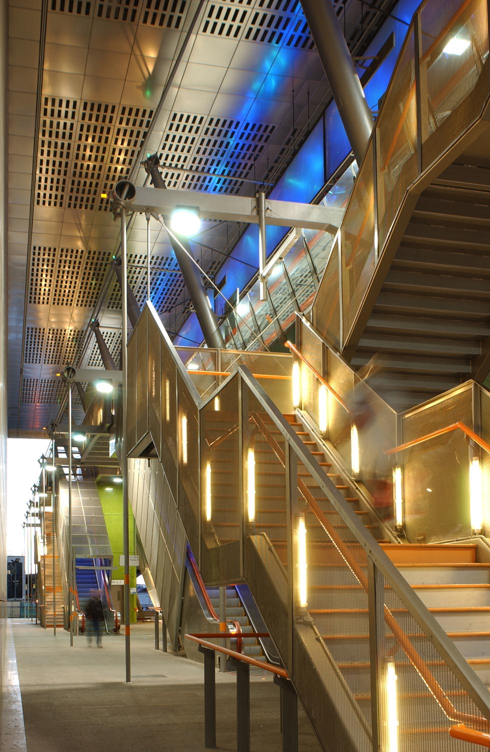 Heron Quays — aLL Design International Architects