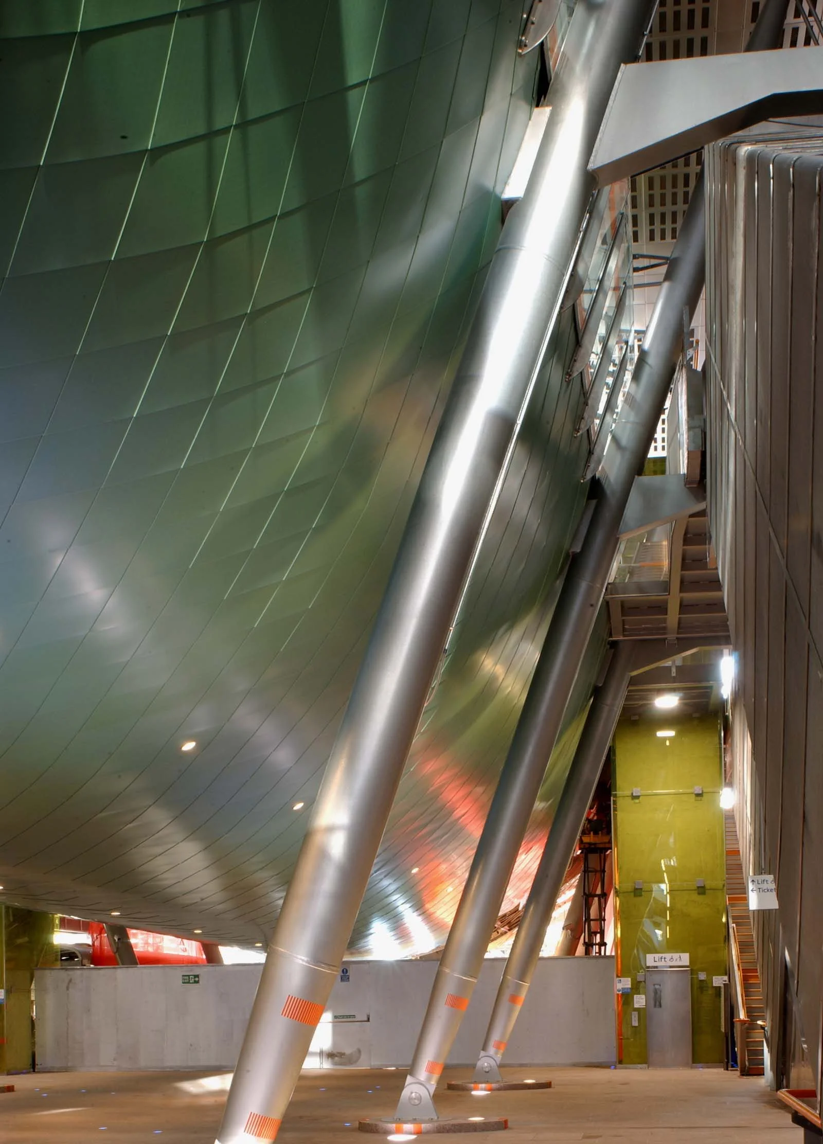 Heron Quays — aLL Design International Architects