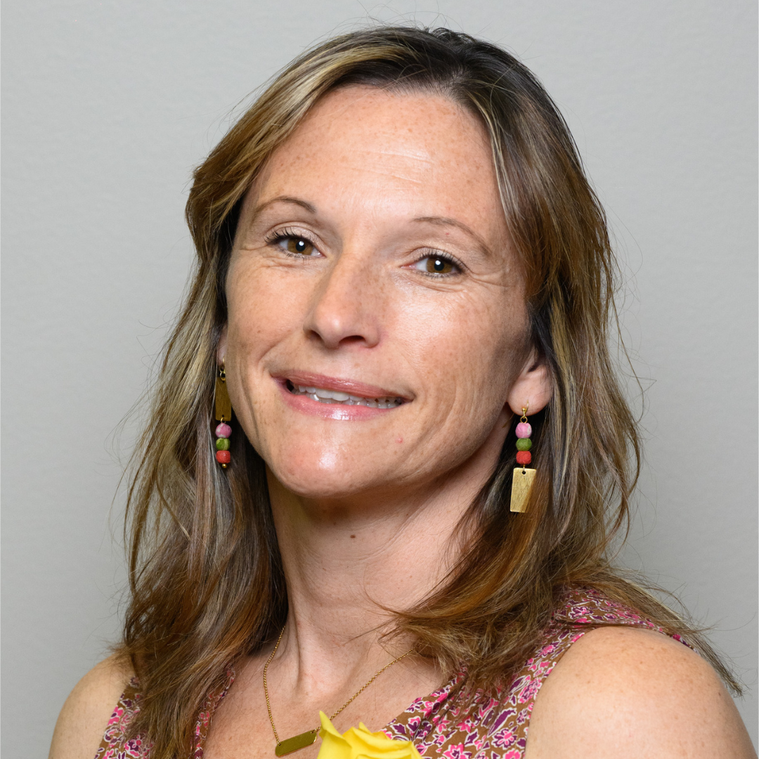 Golden Apple | Awards and Teacher Preparation Programs