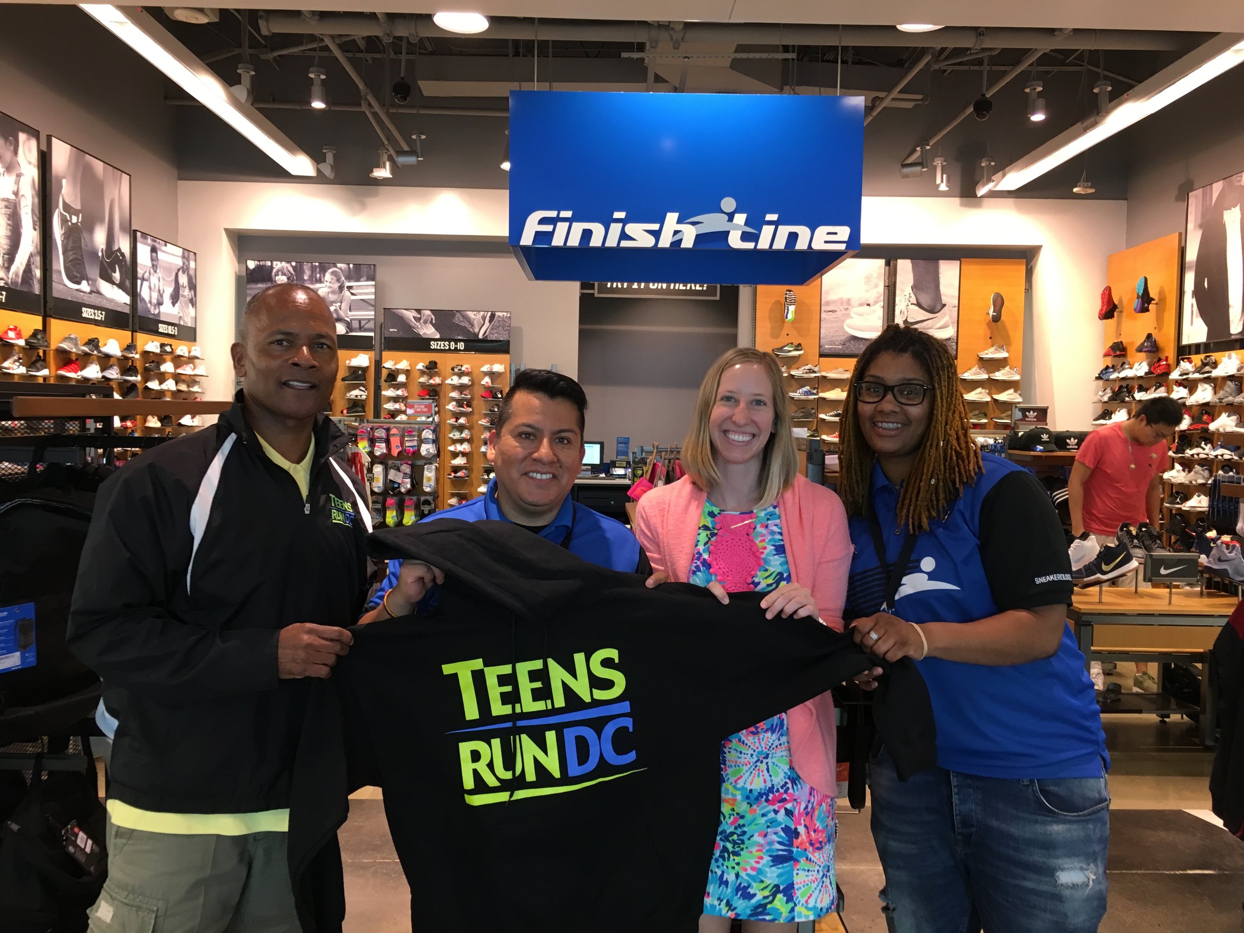 Finish Line Employee Uniform