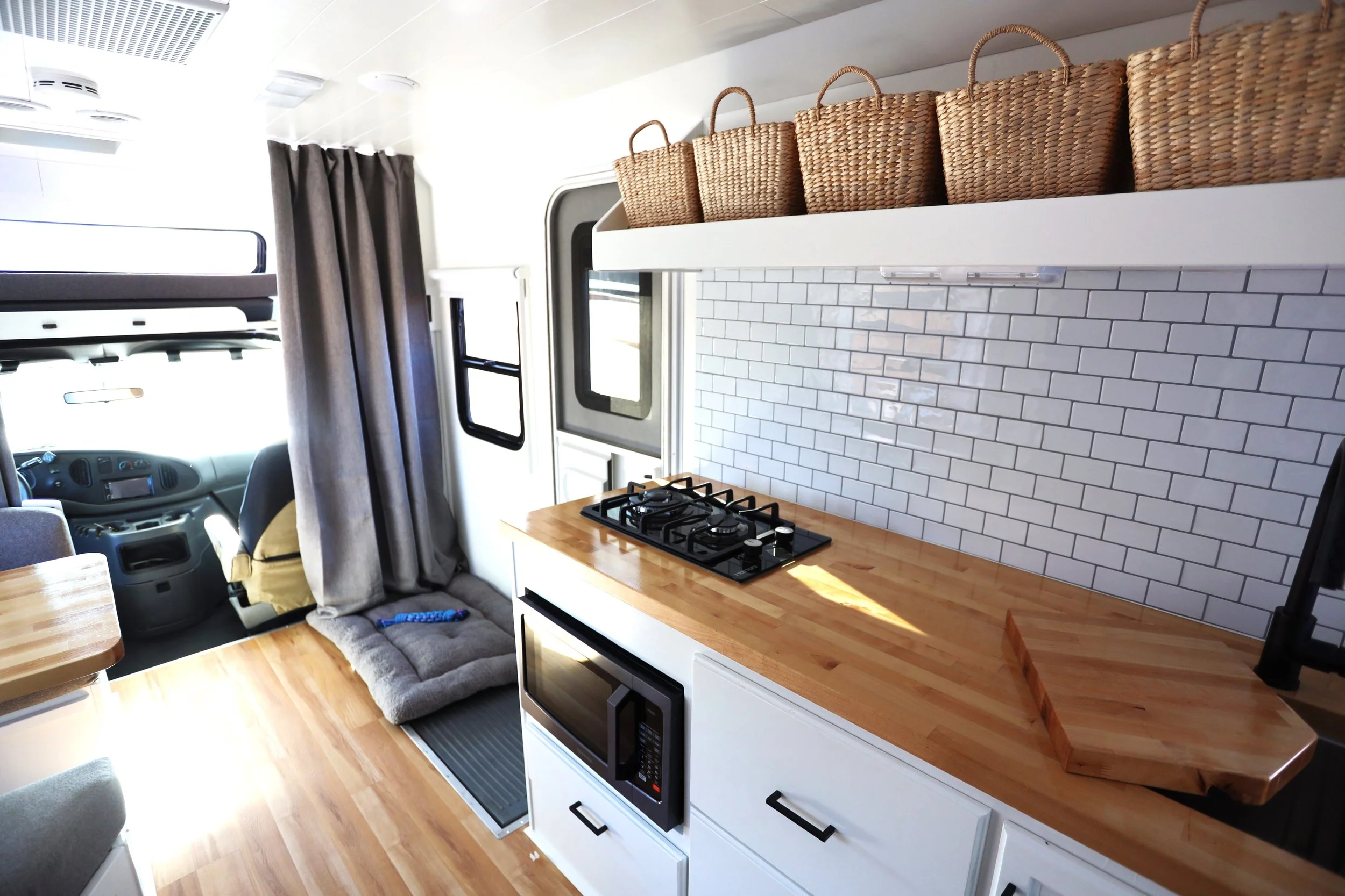 Hit the Road in Style: How to Select the Perfect RV for Your Custom ...