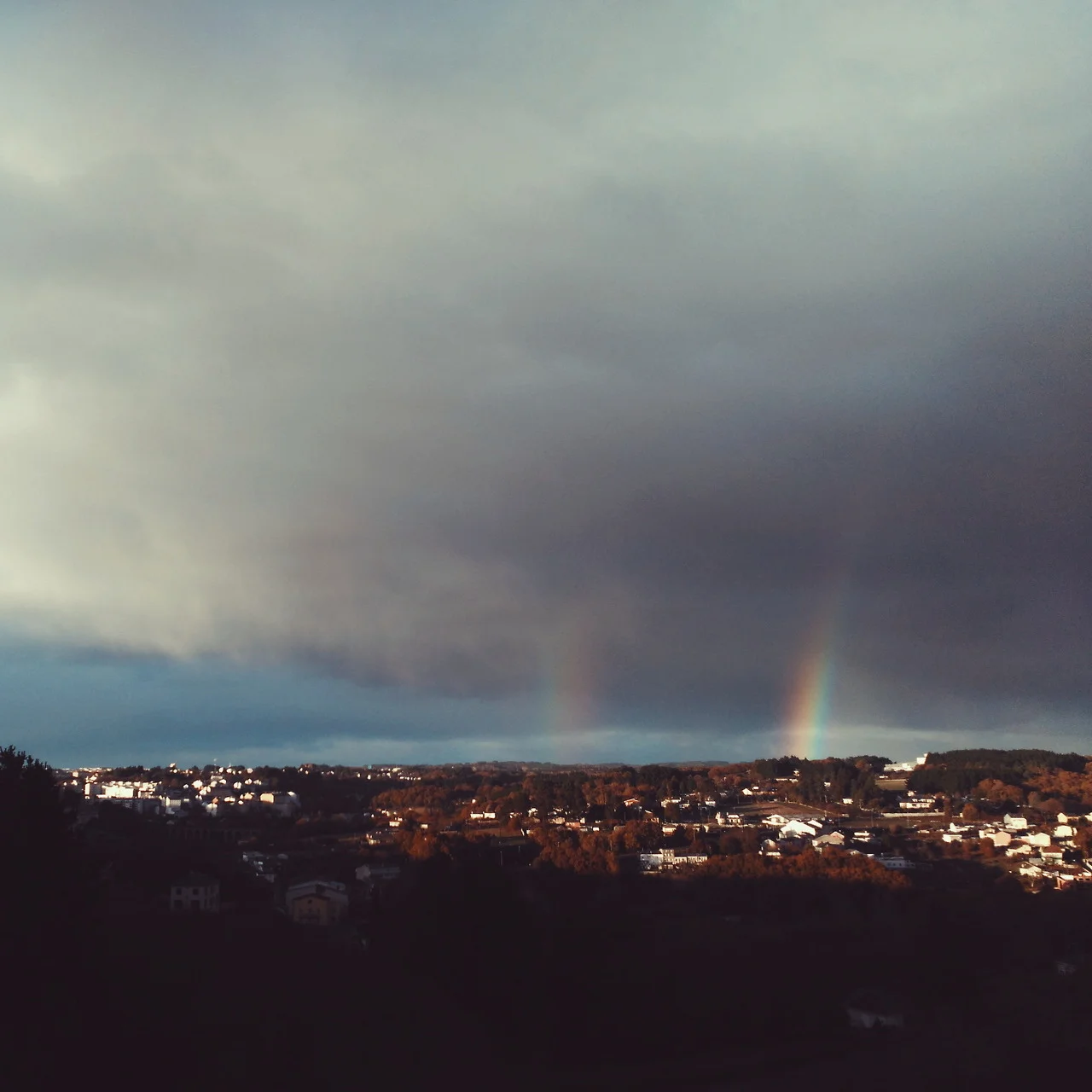 "I Wanna Take You Away Now" - Alfred Hall — Una Chica Curiosa