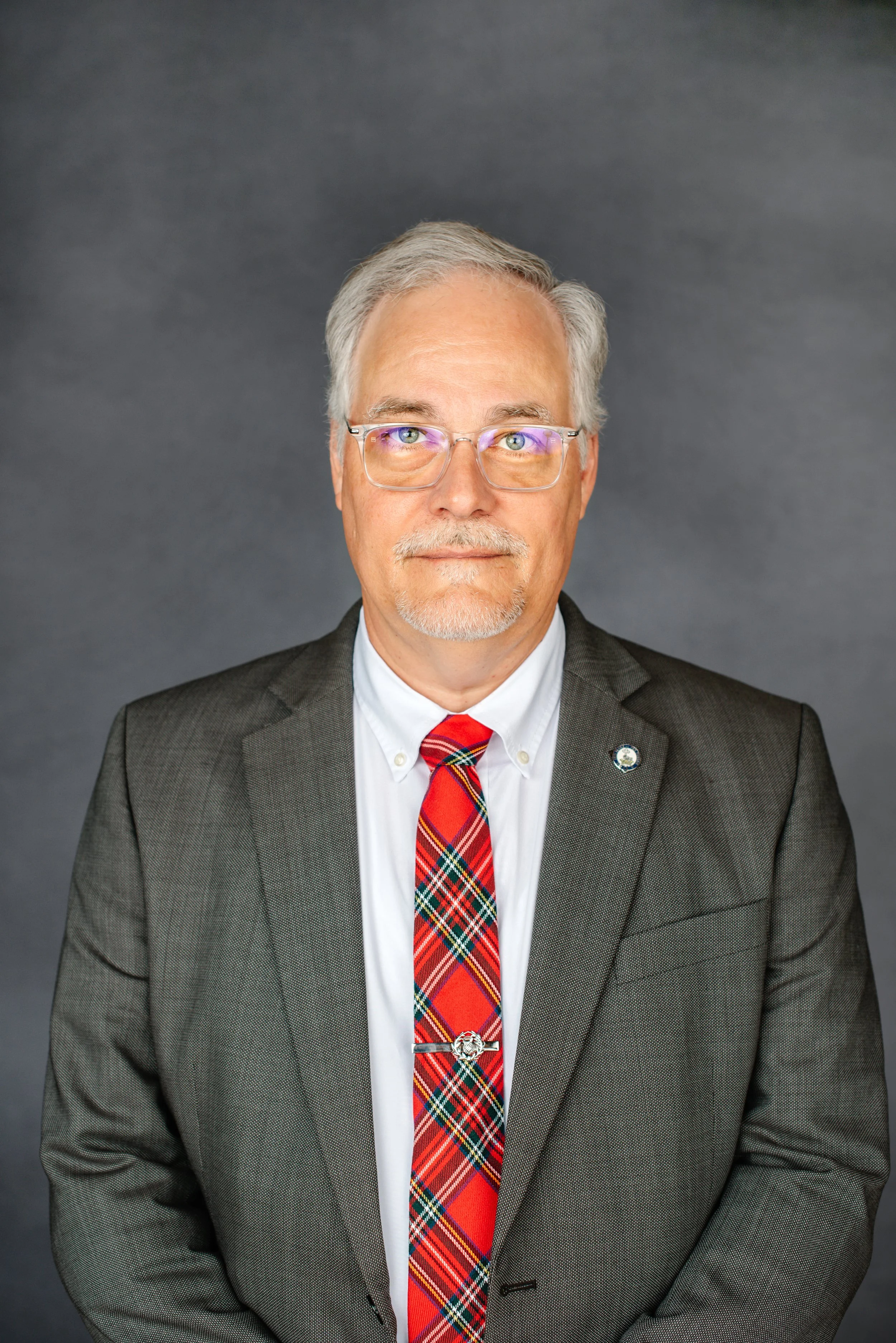 Gregory McDonald - Upper Logic and Lower Rhetoric Latin and Spanish ...