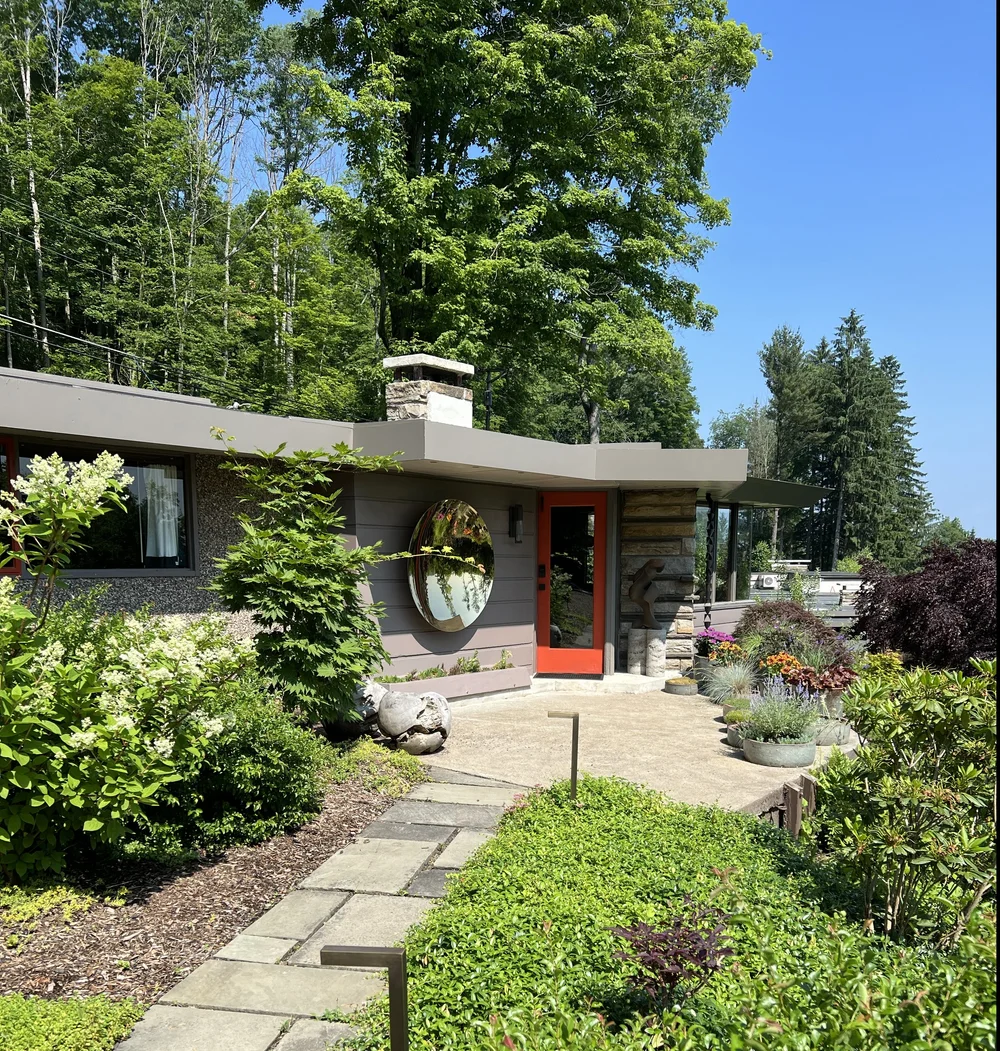 Usonian Cottage — Lynn Hall