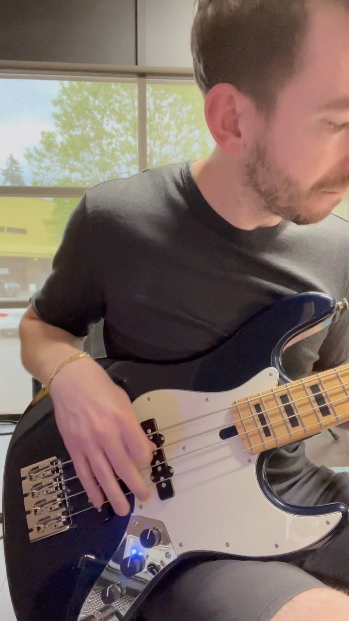 Mike Lull Custom Guitars