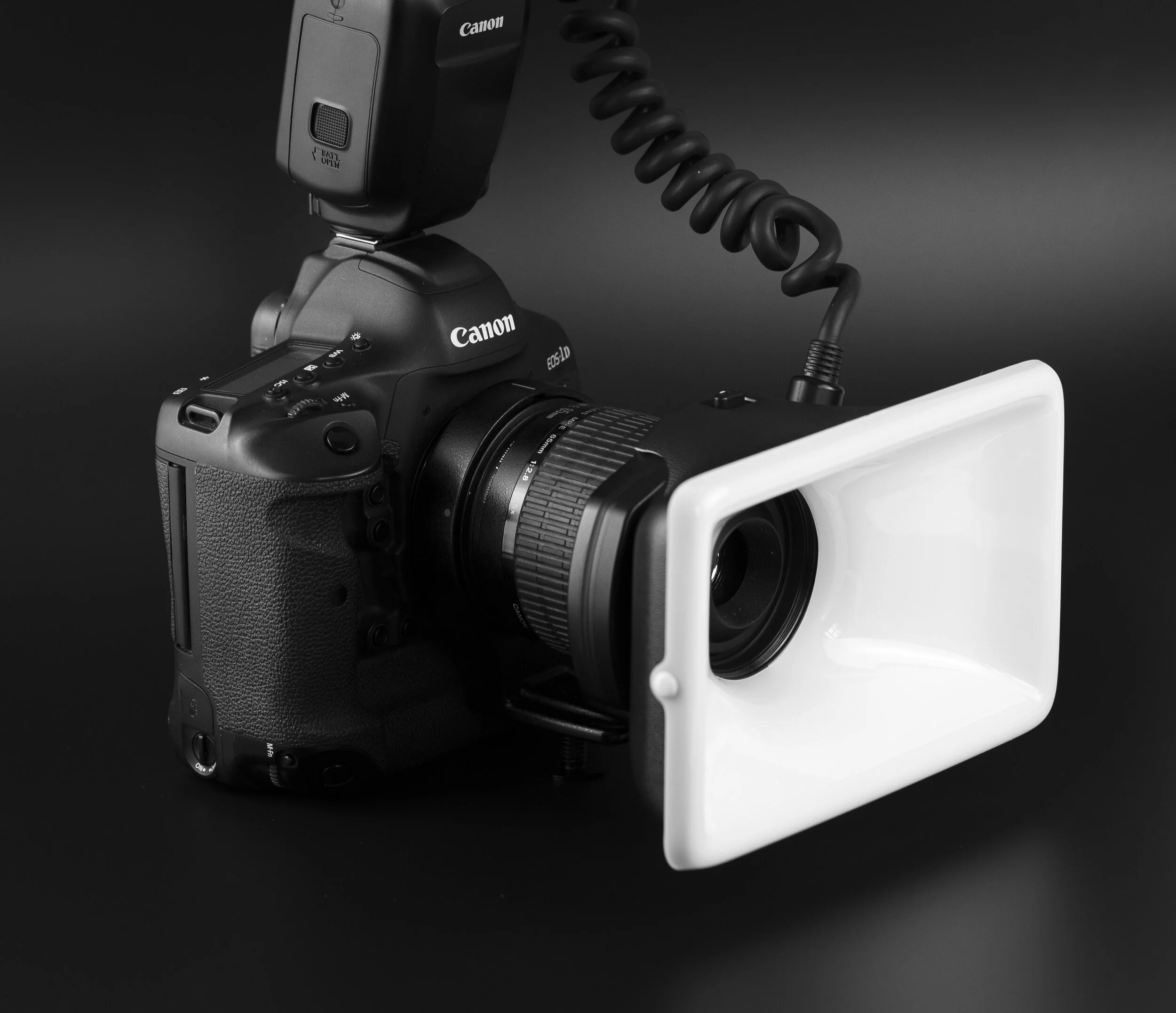 Macro Diffuser