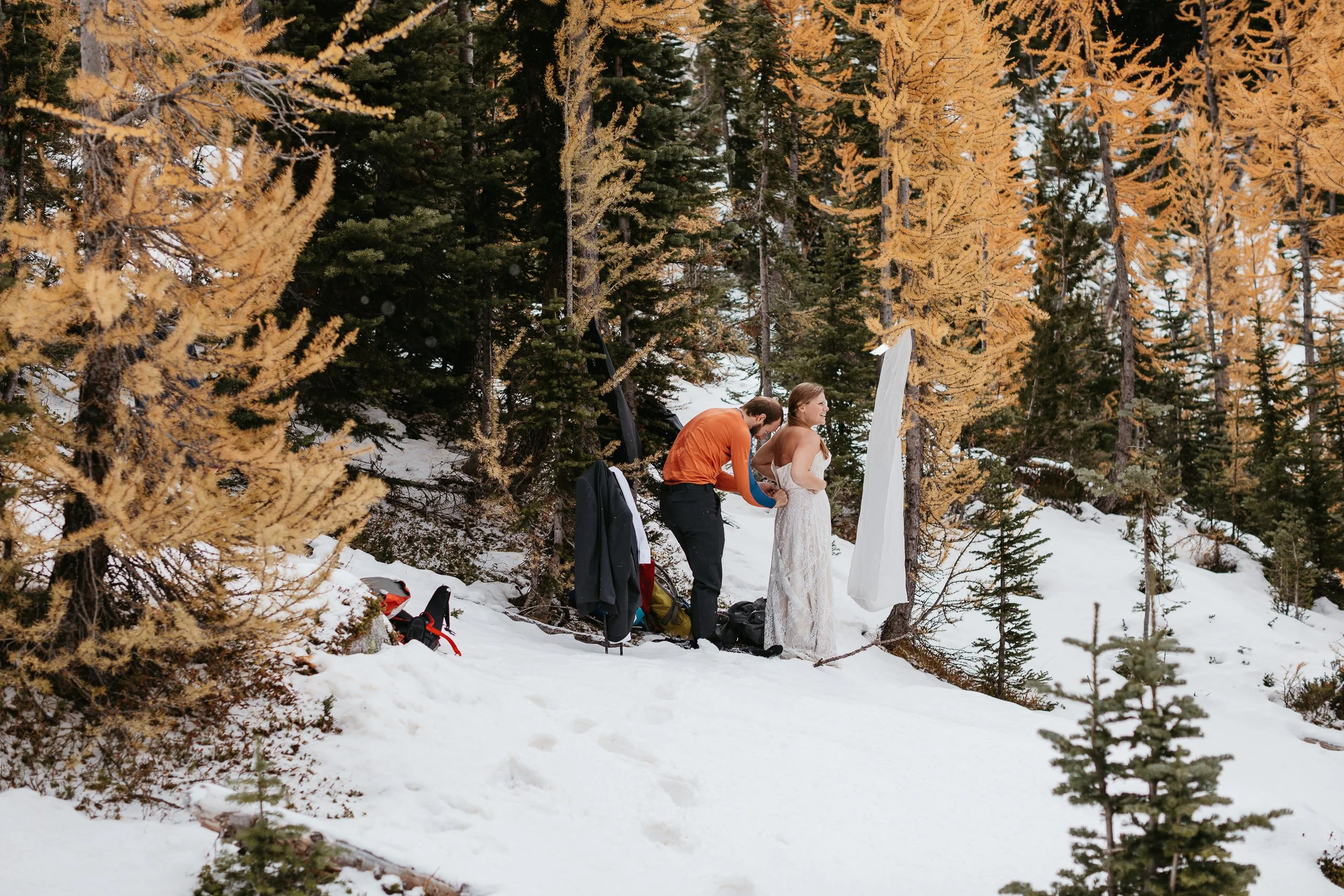 What to wear and pack to an Elopement: Elopement Dresses and items to ...
