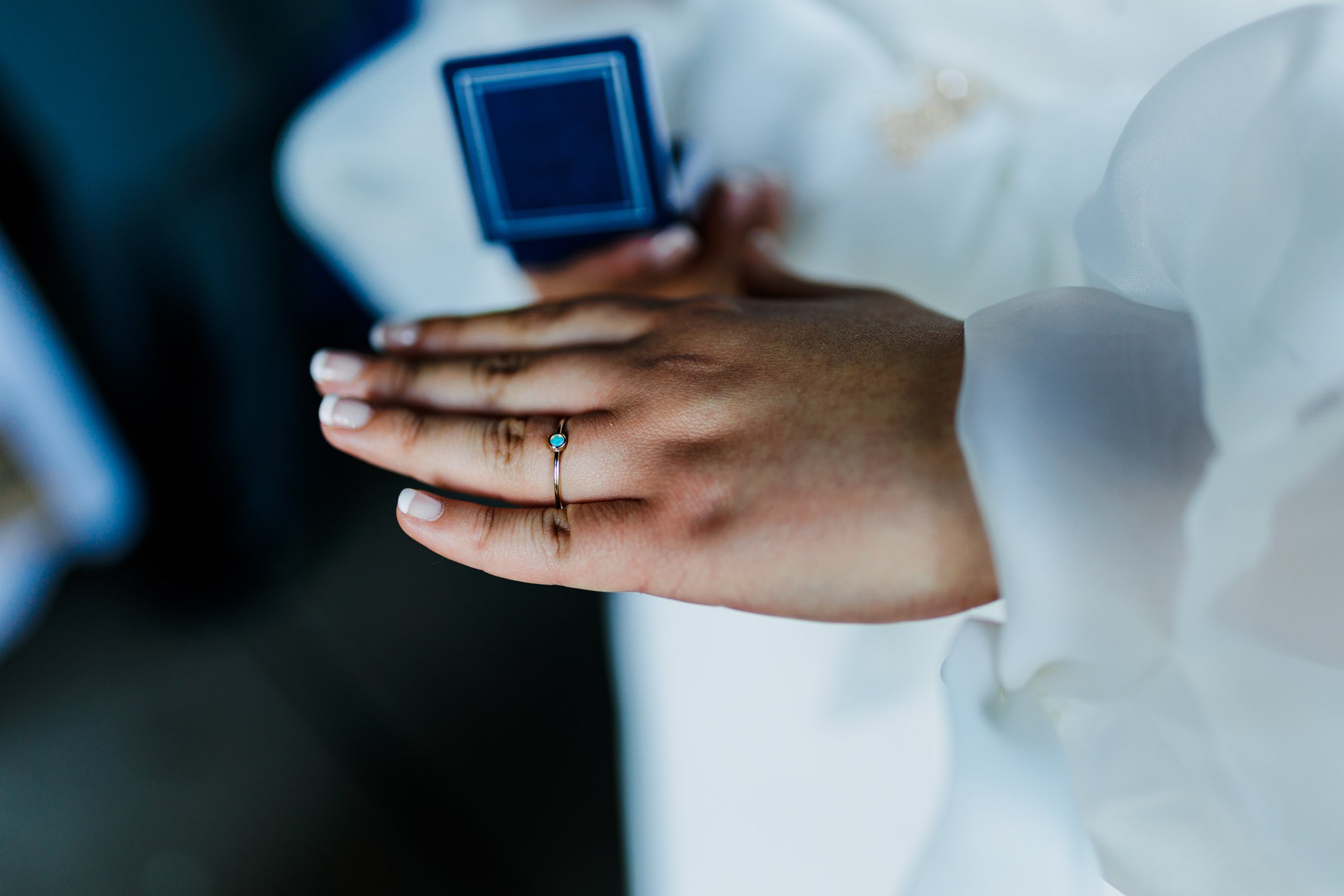 Sneak Peek: Beautiful, Intimate Wedding - Seward Park, Seattle — Aspen ...