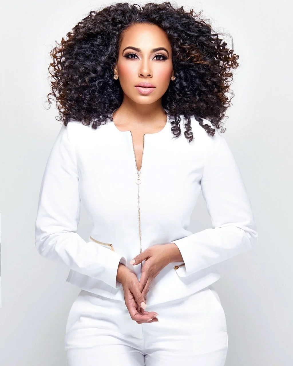 Bio — Audrina Sinclair