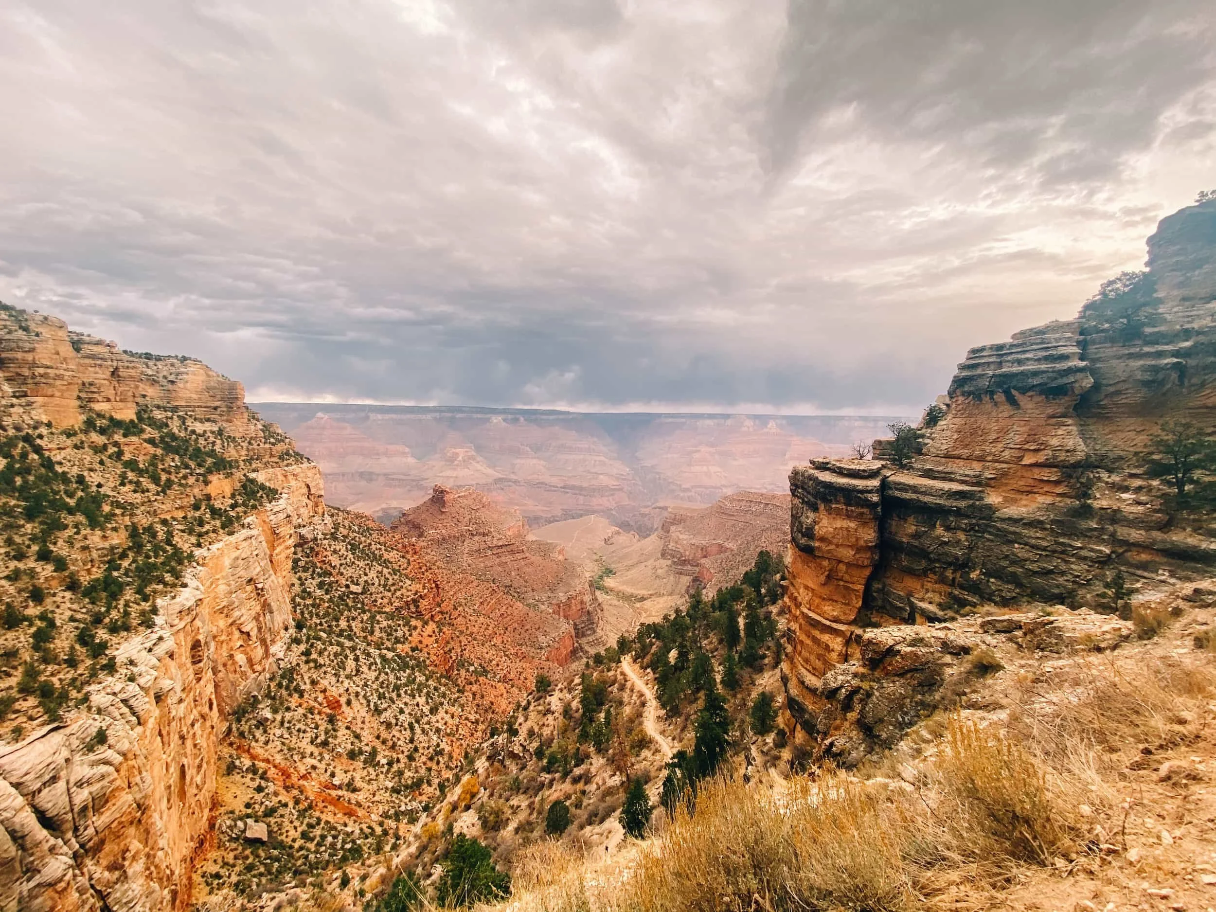 Visit the Grand Canyon National Park and experience its beauty and grandeur