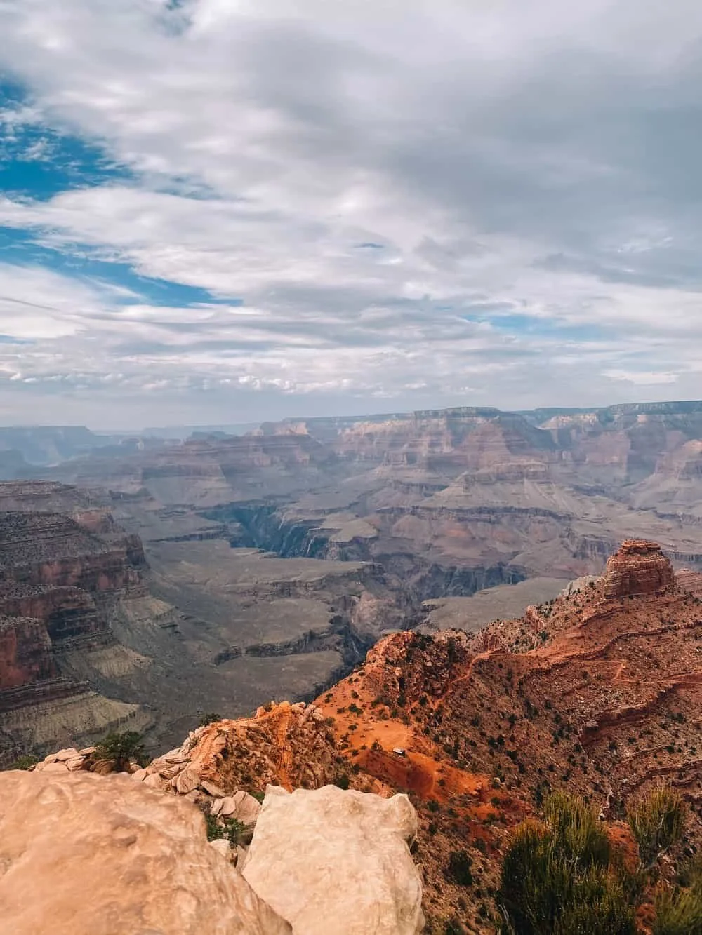 Visit the Grand Canyon National Park and experience its beauty and grandeur