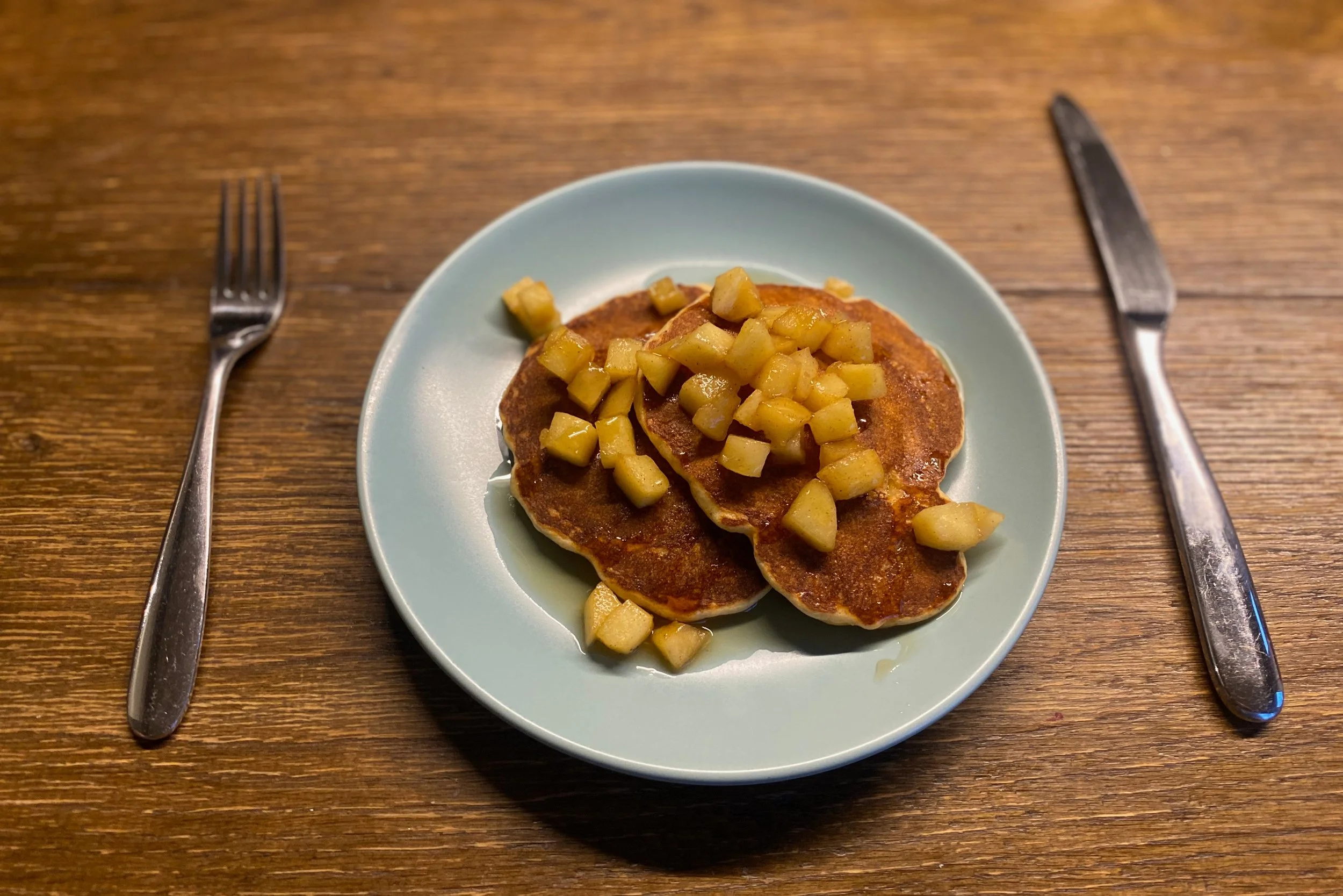 Apple Cinnamon Pancakes — Chris Neumann