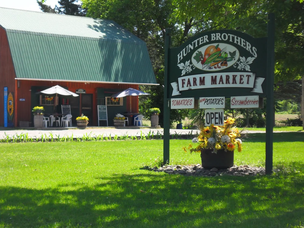 Hunter Brothers Farm - Farm Market