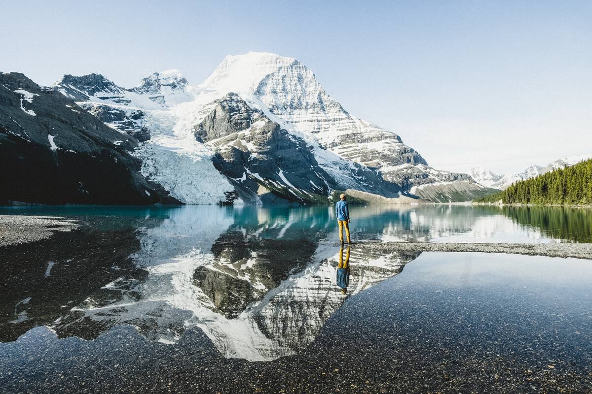 Guide to Exploring Mount Robson in the Fall and Winter Months ...