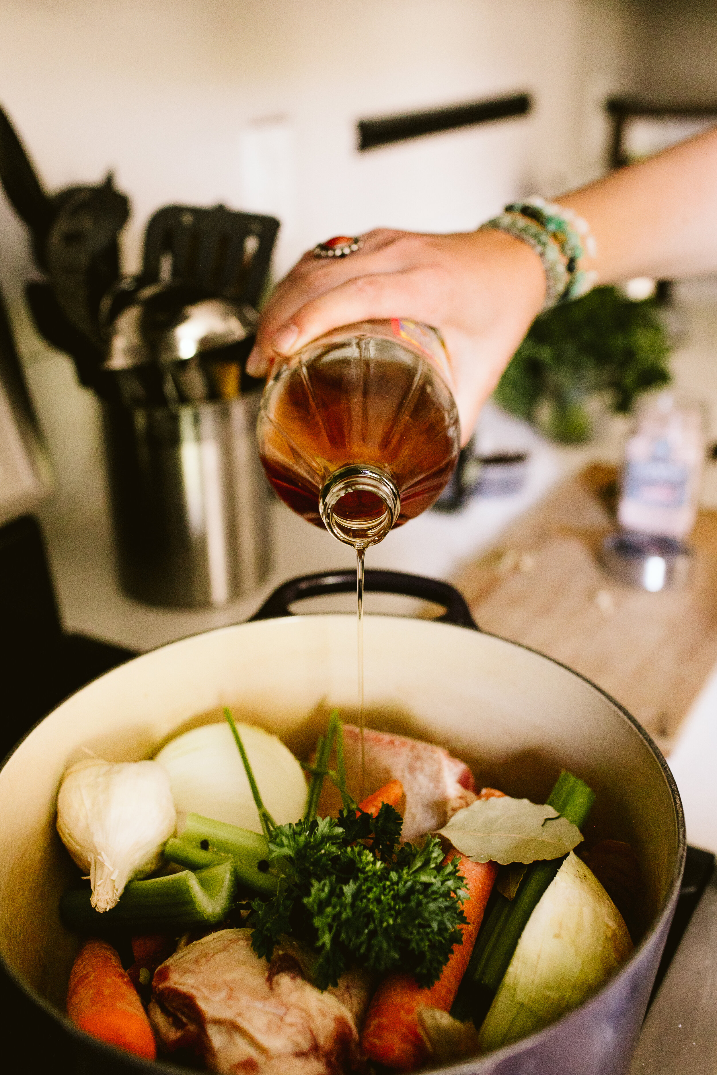 How to Make the Most Gelatinous Bone Broth (and BONUS: my favorite ...