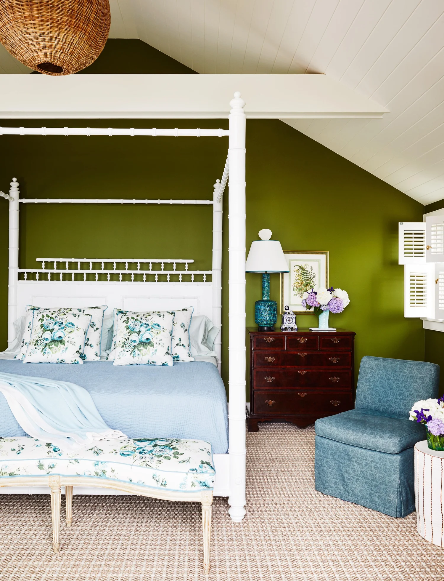 Nantucket Oceanfront — Kevin Isbell Interiors