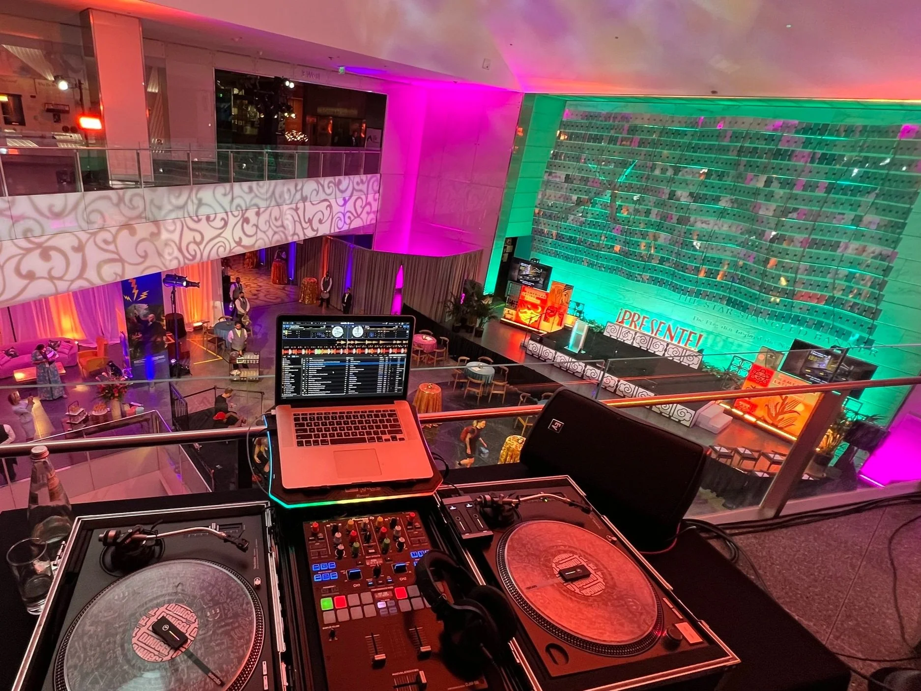 Bespoke luxury wedding event entertainment