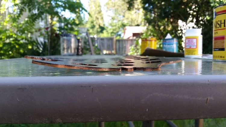 Bottle Cap Map — DIY Project Tutorials