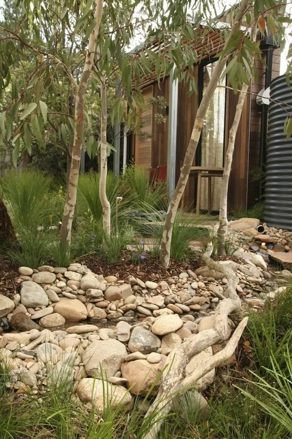 Image: Design Phillip Johnson, MIFGS 2012 Source: https://gardendrum ...