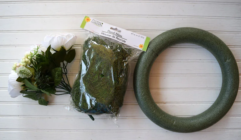 DIY Spring Moss Wreath Tutorial — PACountryCrafts