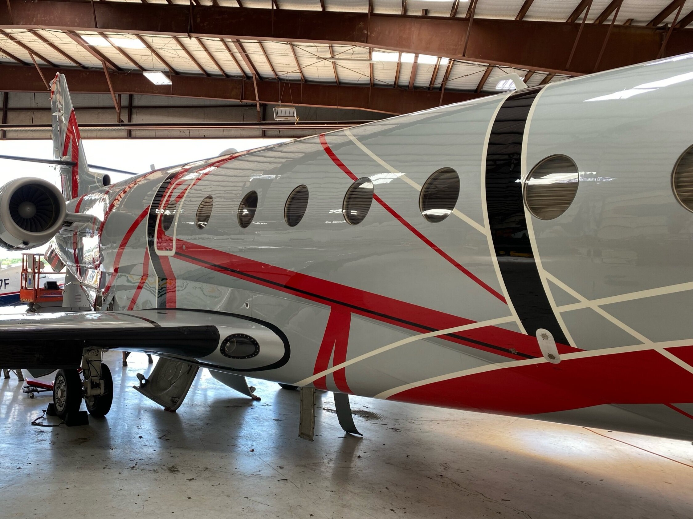 Gulfstream G200 — AmP