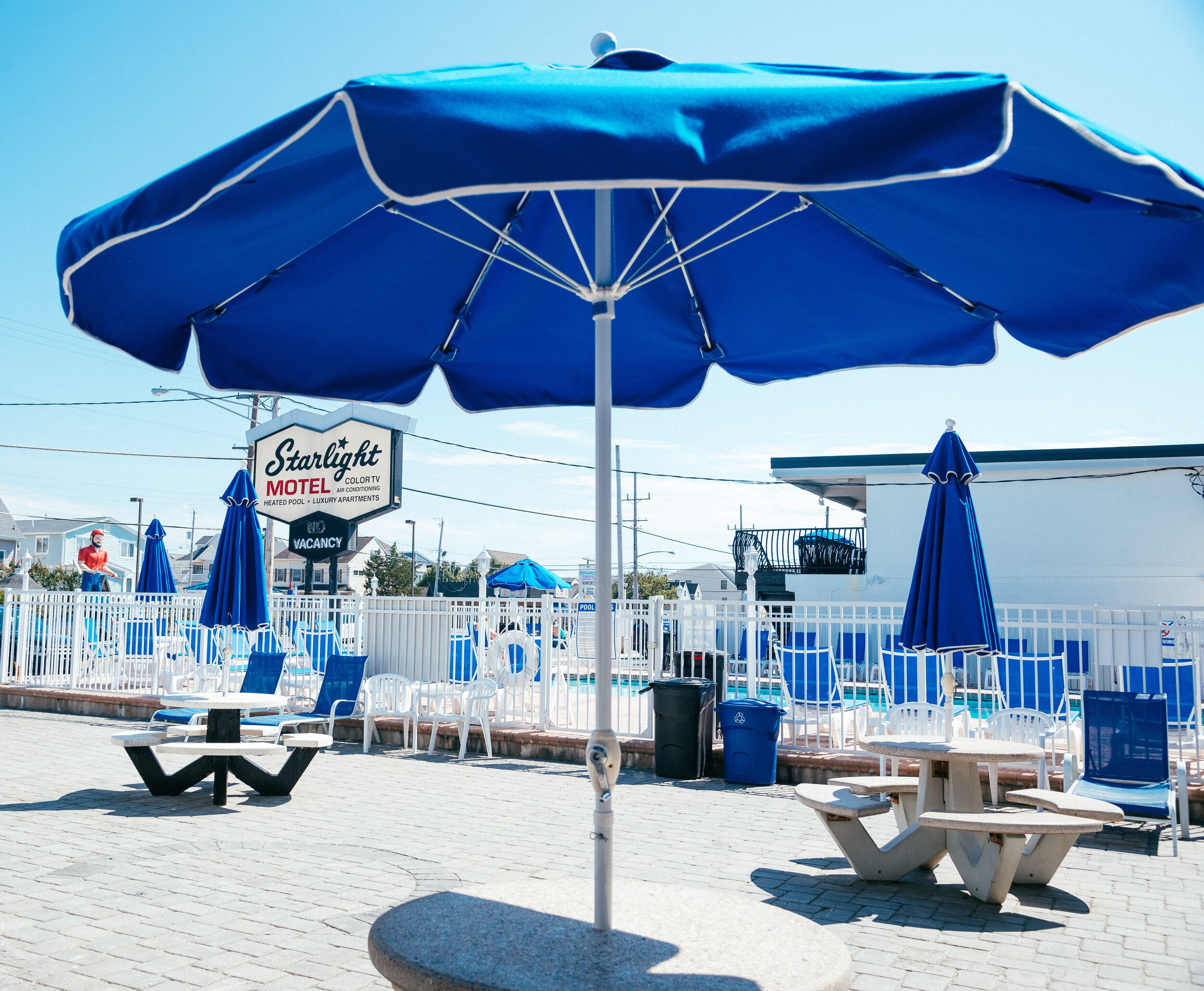 Starlight Motel & Luxury Suites